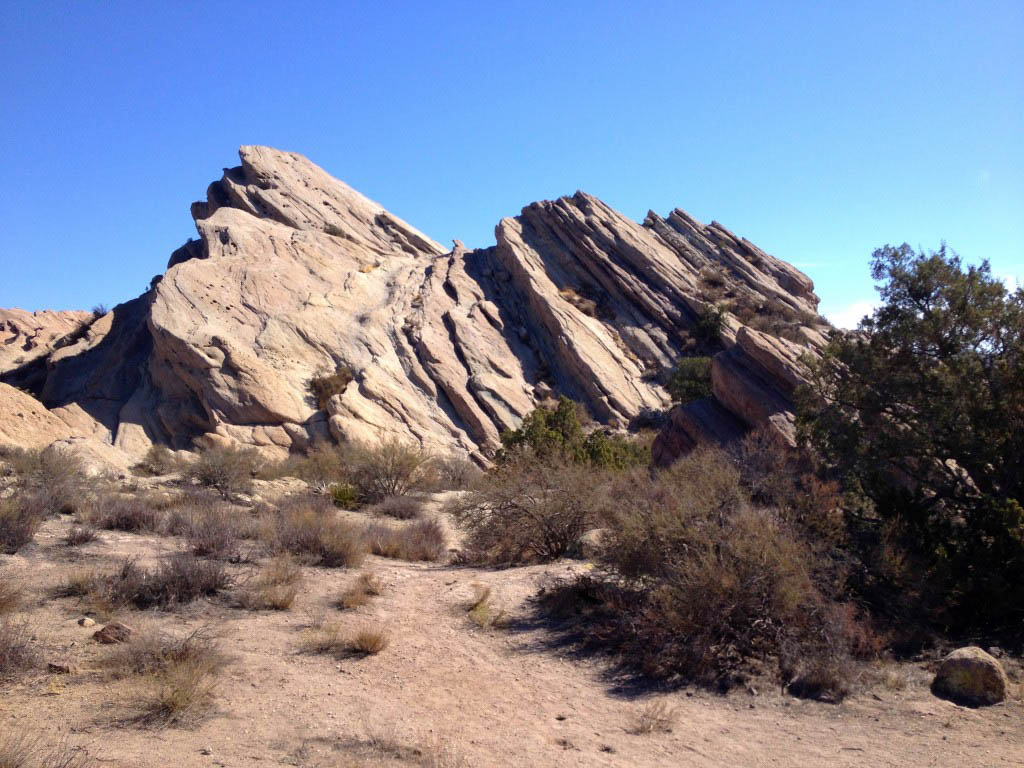 Hiking the PCT in Vasquez Rocks - SoCal Hiker