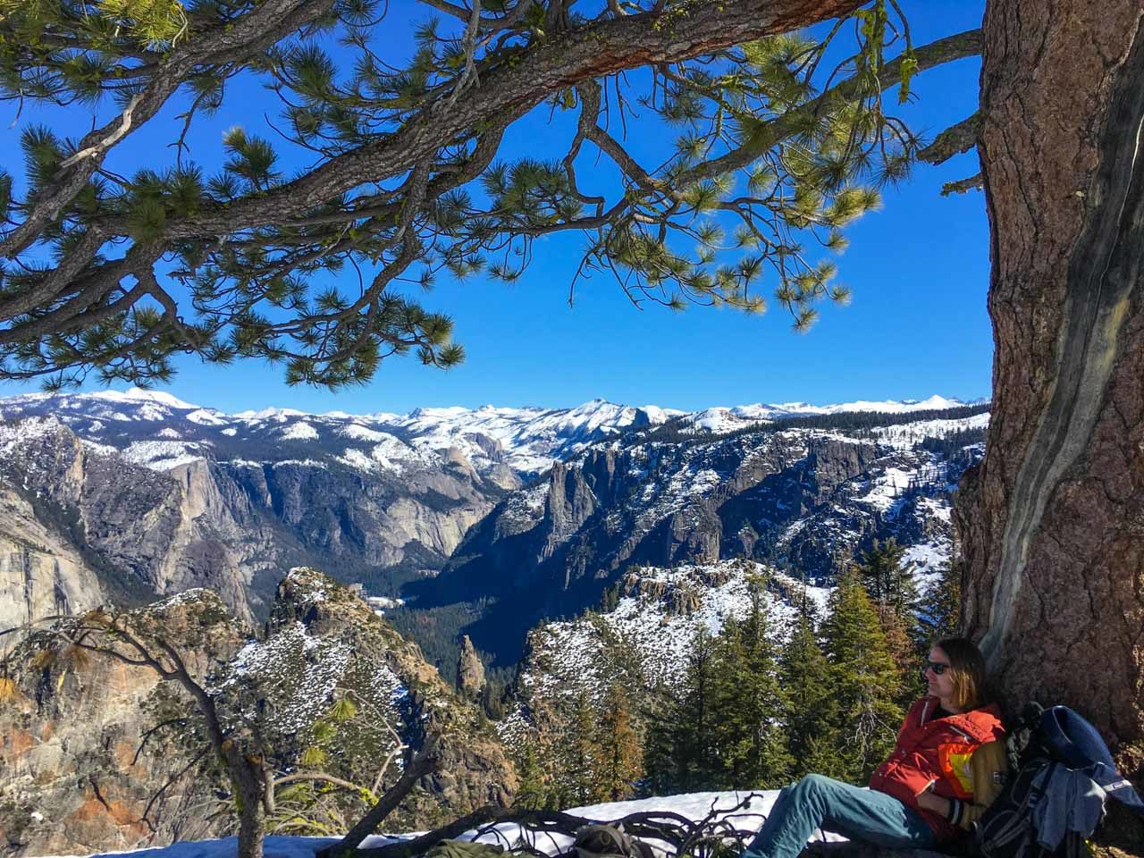 Snowshoeing to Dewey Point in Yosemite - SoCal Hiker