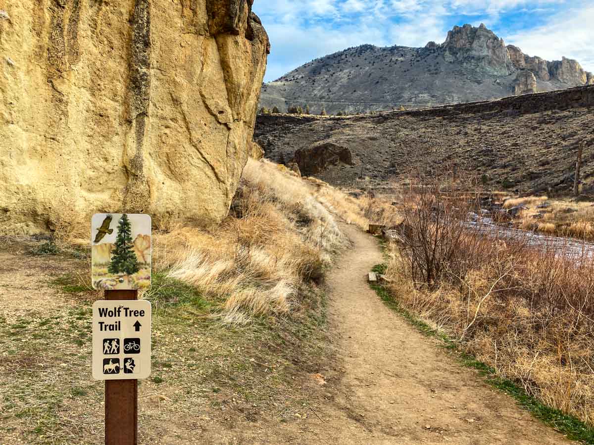 Hiking Gray Butte from Smith Rock State Park - SoCal Hiker